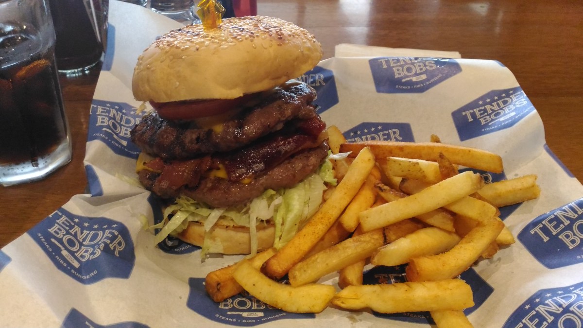 Burger Month: Tender Bob’s Fully Loaded Burger | 3rd World Geeks